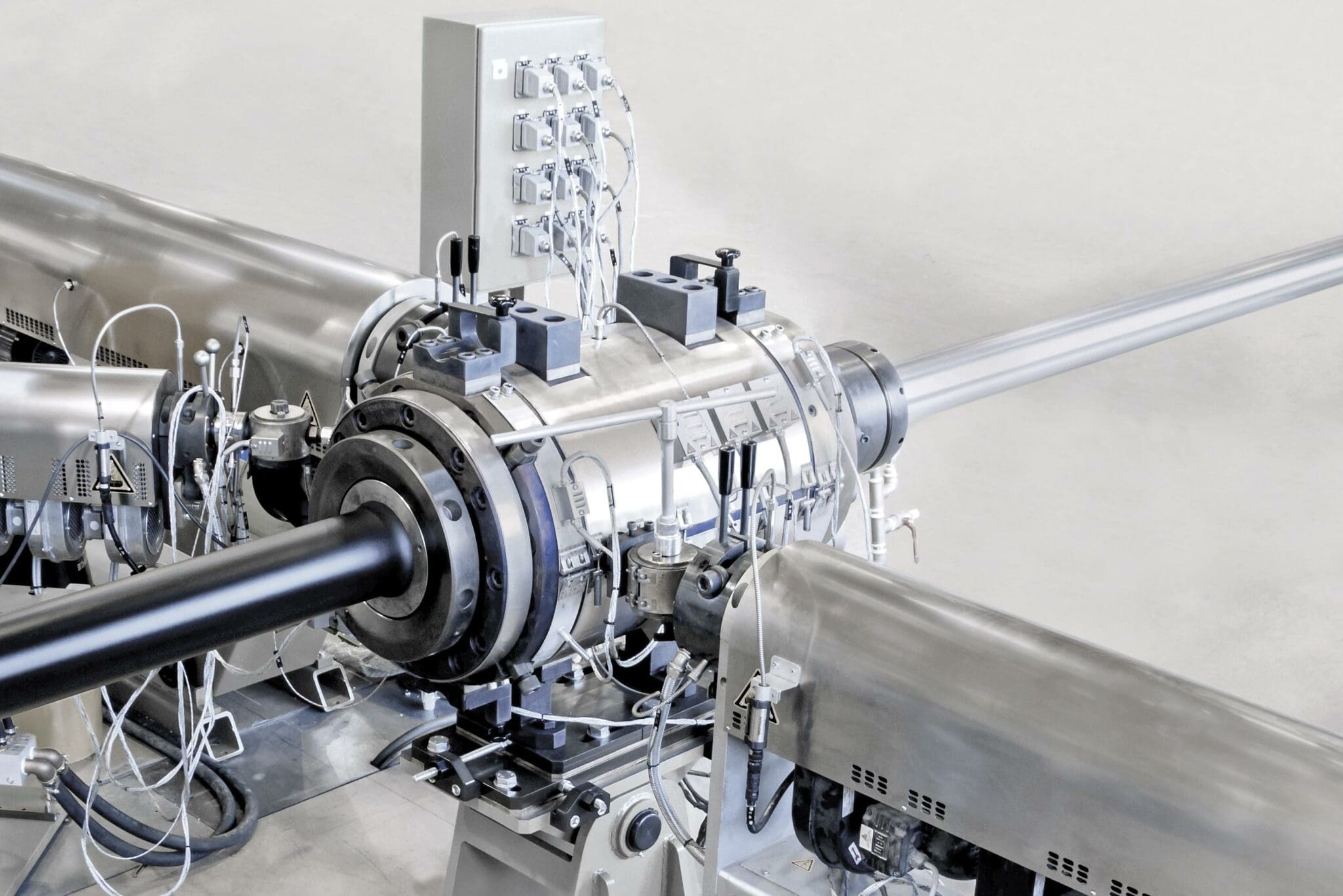 Extrusion crossheads for cable & wire production